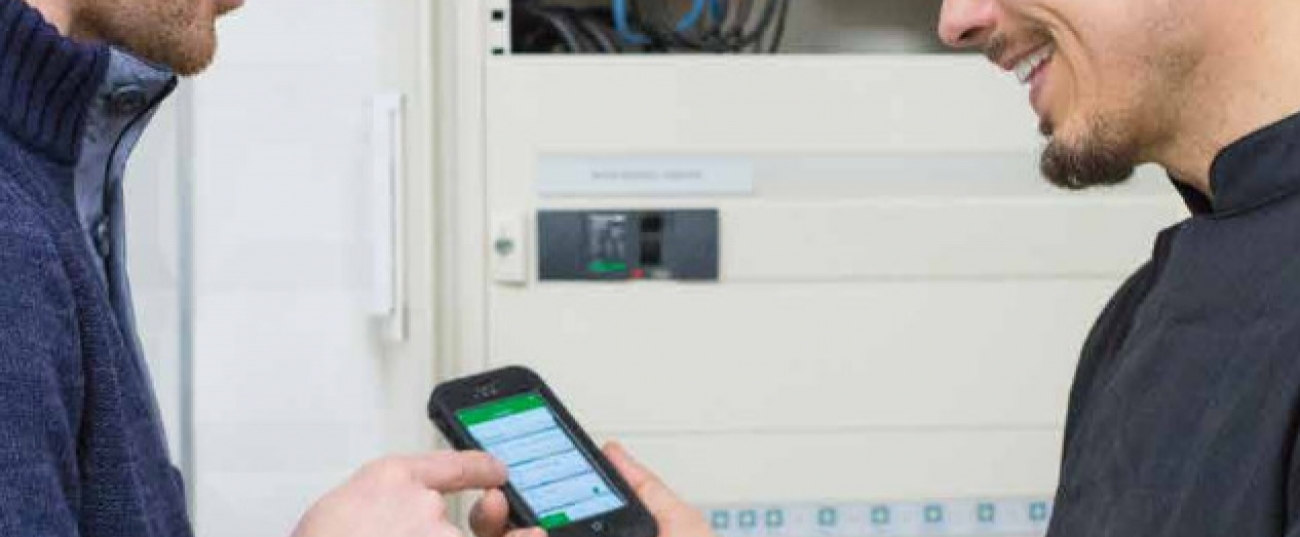 Acti9 Smartlink Elec: conecta a tus clientes con sus instalaciones ...